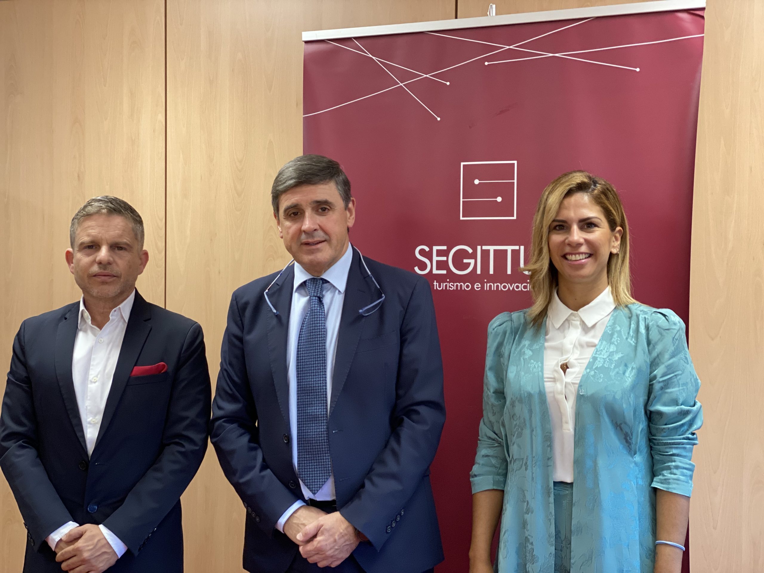 SEGITTUR y Turismo de Tenerife impulsarán los destinos inteligentes